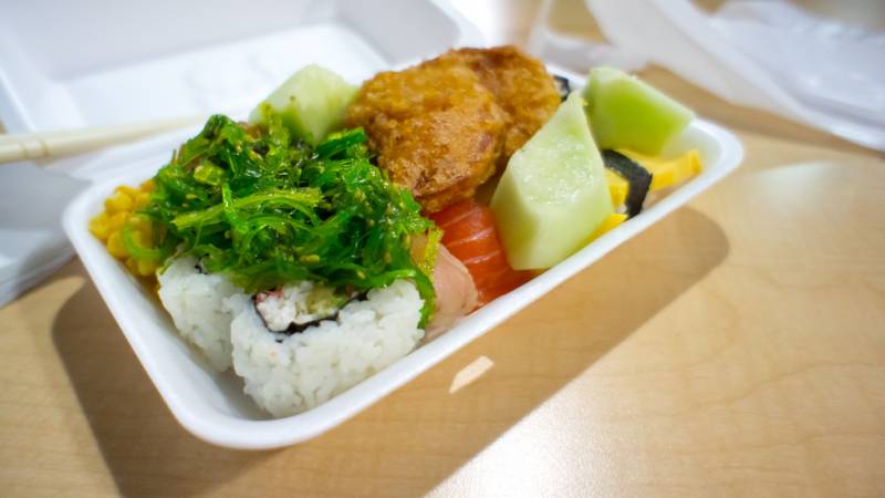 Simple pure javascript slideshow